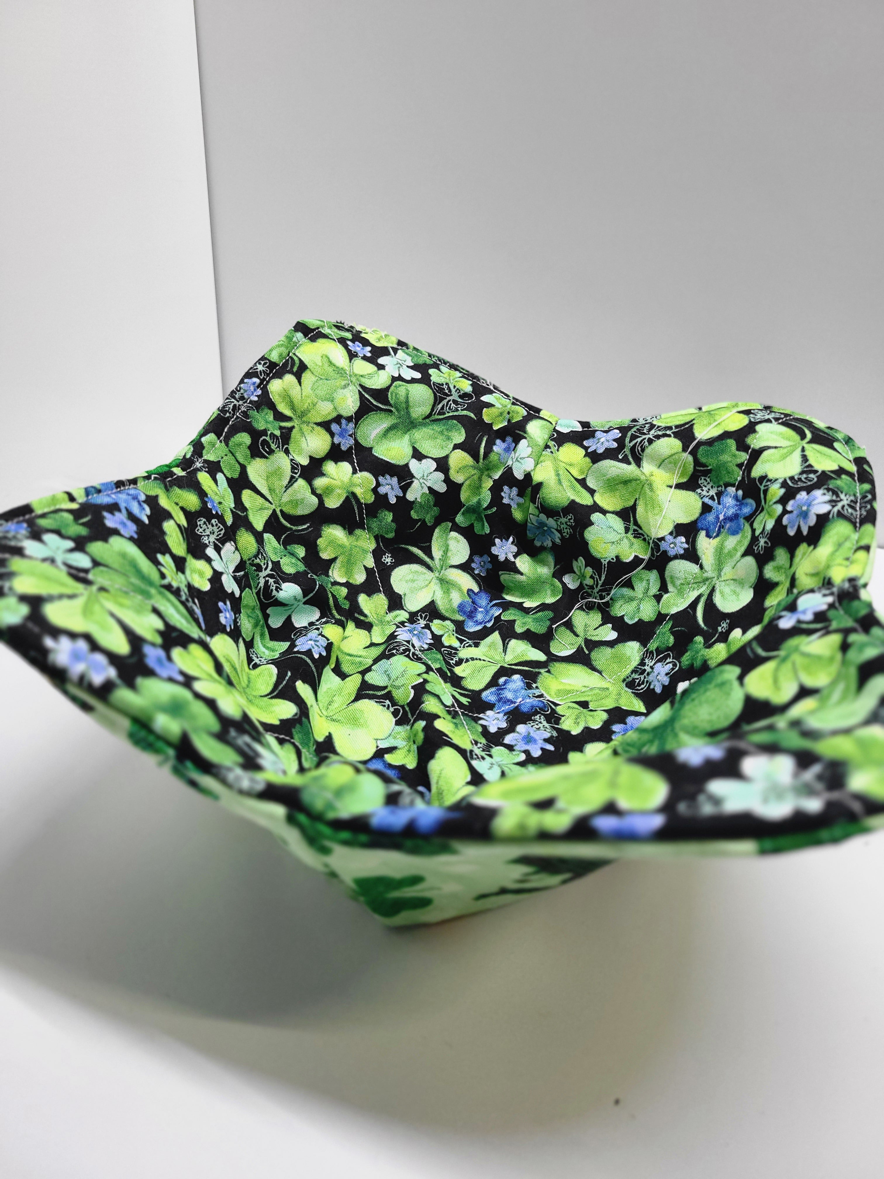 St. Patrick's Day Cozy dbl sided – Patti Quilting & Craft Shop